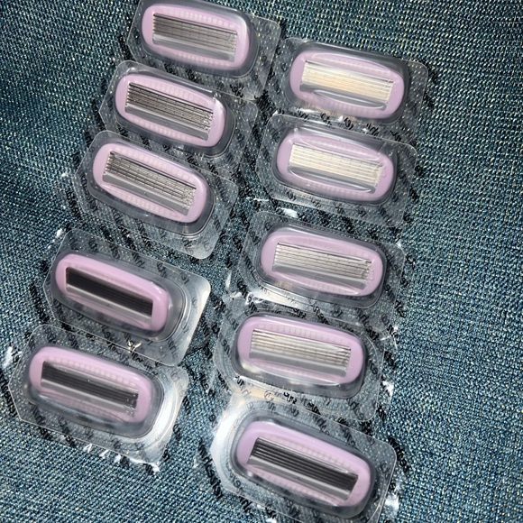 Skincare | 1 Ipsy Refreshment 5 Blade Razor Refills | Poshmark